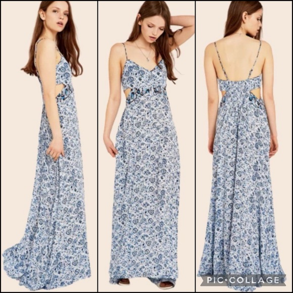 Urban Outfitters | Dresses | Uo Ecot Blue Mixed Media Floral Snake ...